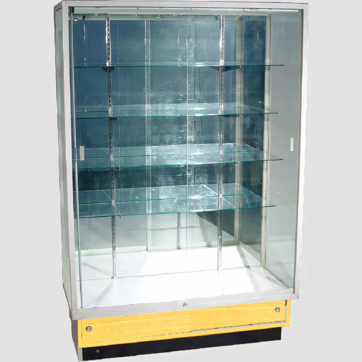 Alu Frame – Wholesale Store Fixture & Fine Carpentry